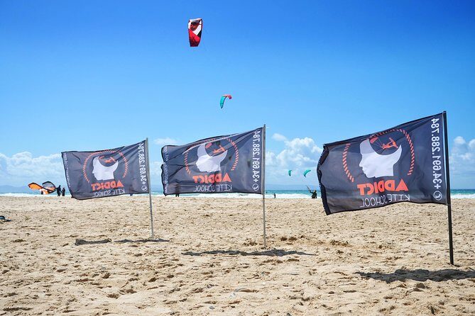 Semi-private kitesurfing lessons in Tarifa (adapted to every level) - Understanding the Practical Aspects