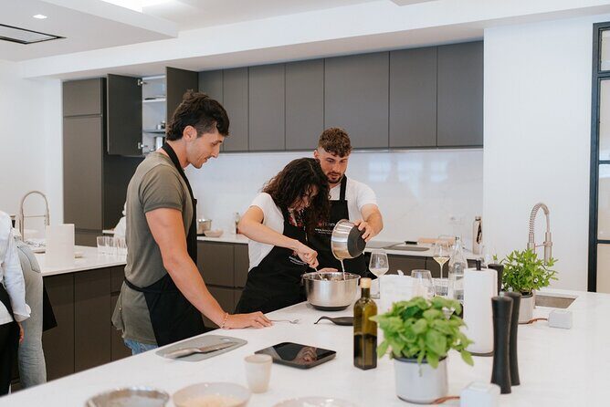 Semi Private Pizza Making Class with Wine and Suppli - The Sum Up
