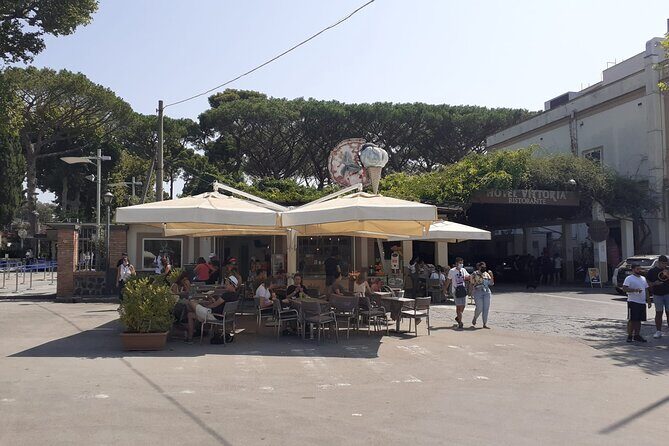 Semi - Private Tour of Pompeii with an Archaeologist - Practical Tips