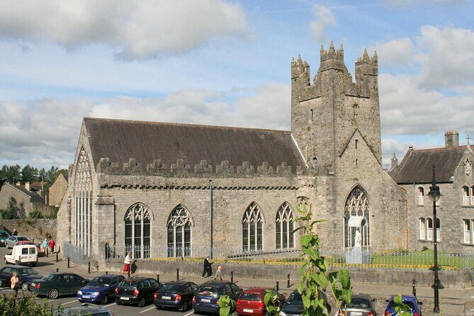 Semi Private tour Rock of Cashel - Cahir castle & Kilkenny - FAQs