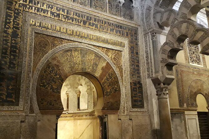 Semi-private visit to the Mosque-Cathedral of Cordoba - Guides and Personal Touch