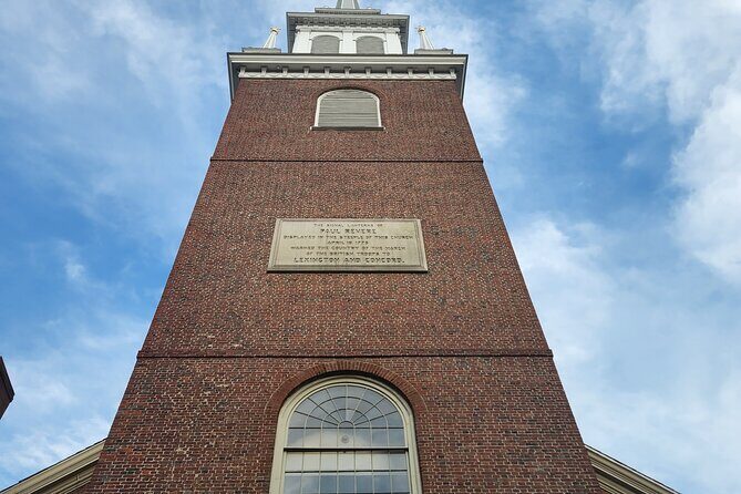 Semiprivate Revolutionary Tour of Lexington, Concord, and Boston - Exploring the Old North Church & Historic Site