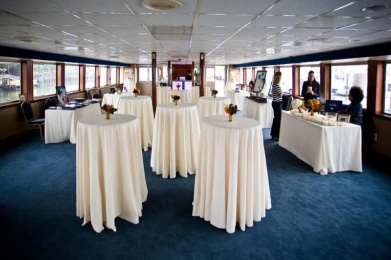 Serenity Yacht NYC New Years Eve Cruise - Entertainment and Comfort