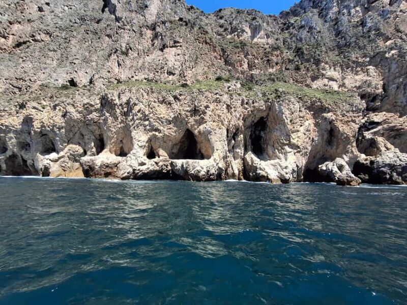 Sesimbra: Boat Tour to Hidden Natural Gems w/local fisherman - Who Would Love This Tour?  