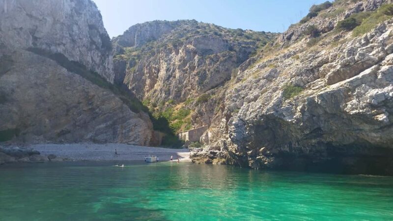 Sesimbra: Boat Trip with Snorkeling at Secret Beaches and Bays - What’s Included and What to Keep in Mind