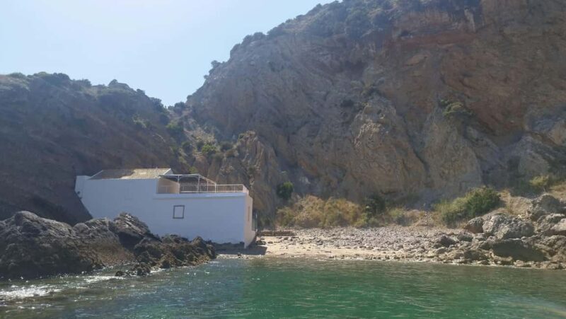 Sesimbra: Boat Trip with Snorkeling at Secret Beaches and Bays - Authentic Reviews and Real Insights