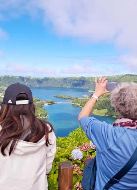 Sete Cidades & Fire Lake: Full-Day Tour with Pineapple plant - Why This Tour Offers Value