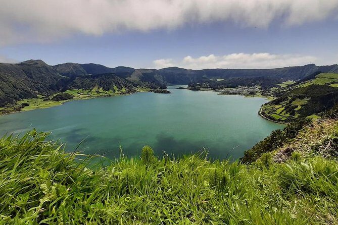 Sete Cidades & Mosteiros: Private 4x4 Tour Half Day - In-Depth Look at the Itinerary