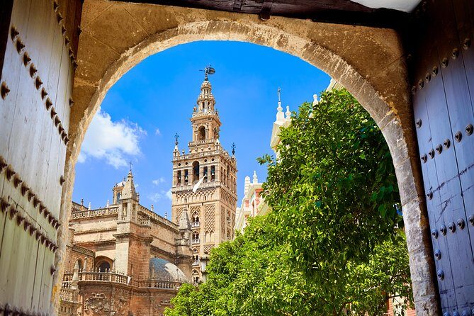 Sevilla: Best Monumental Free Walking Tour - What to Expect from the Tour  