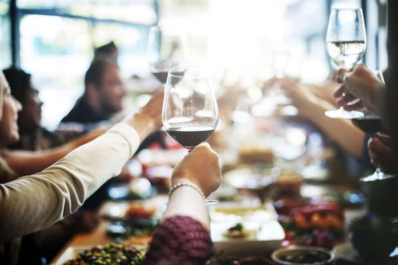 Sevilla: Fun Wine Tasting with an Spanish Sommelier - A Closer Look at the Organic Wine Tasting in Sevilla