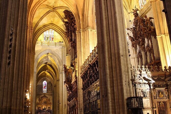 Sevilla: Guided tour to Cathedral and Giralda - Key Points