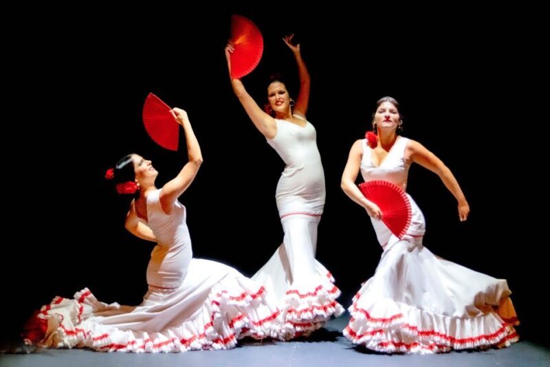 Sevilla: Hop-On Hop-Off & Walking Tours, Cruise & Flamenco - Frequently Asked Questions