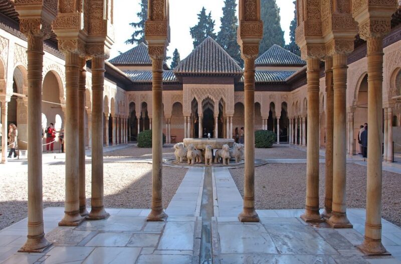 Seville: Alhambra Day Trip with Guide & Nasrid Palaces Entry - Considerations and Practical Tips