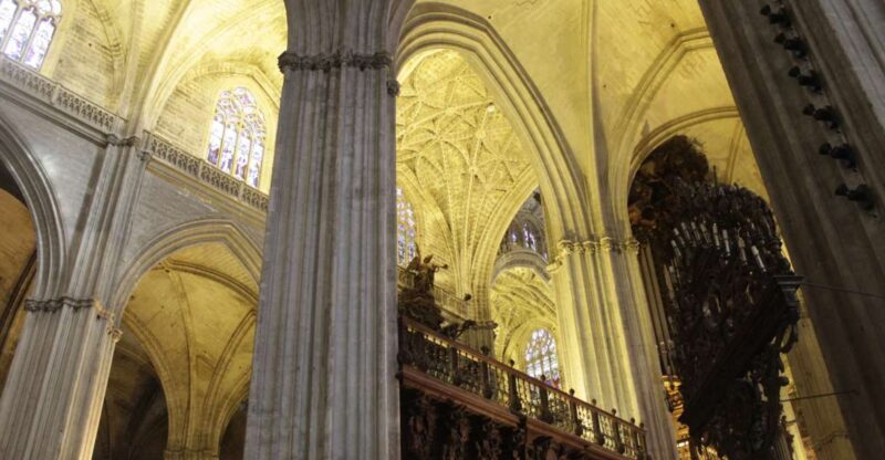 Seville: Cathedral 1-Hour Guided Tour - The Complete Experience: What You’ll See and Feel