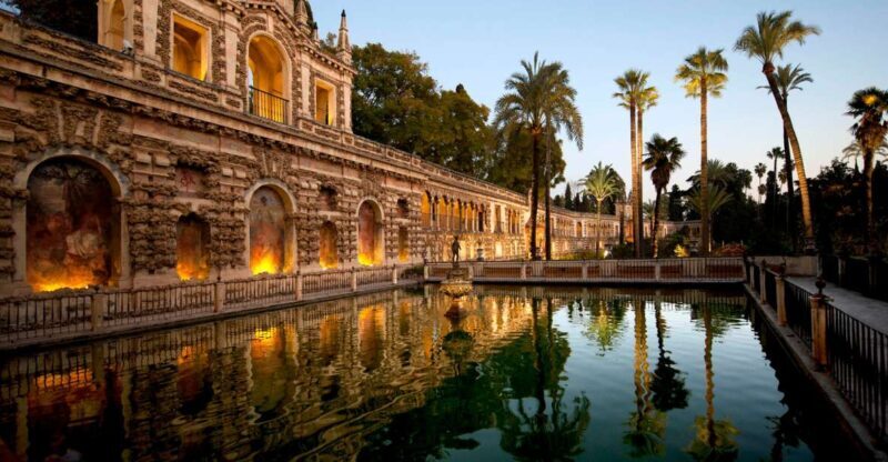 Seville: Cathedral & Alcázar Guided Tour with River Cruise - Discovering the Royal Alcázar