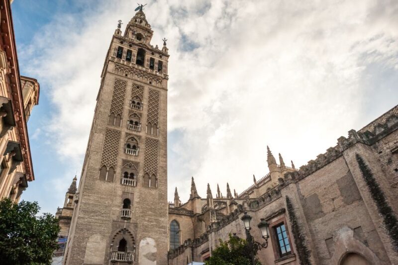 Seville: Cathedral Guided Tour with Priority Access - The Sum Up