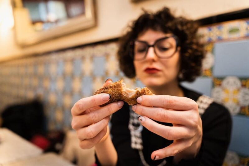 Seville Food Tour with Tapas & Drinks with a Local - Key Points  