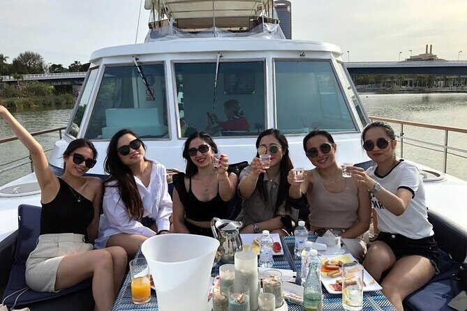 Seville: Guadalquivir River Cruise with Lunch or Dinner - Who Will Love This Tour?