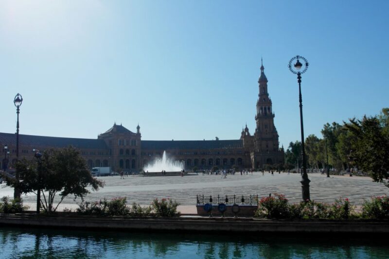 Seville: Guided Sightseeing Day Tour - FAQs