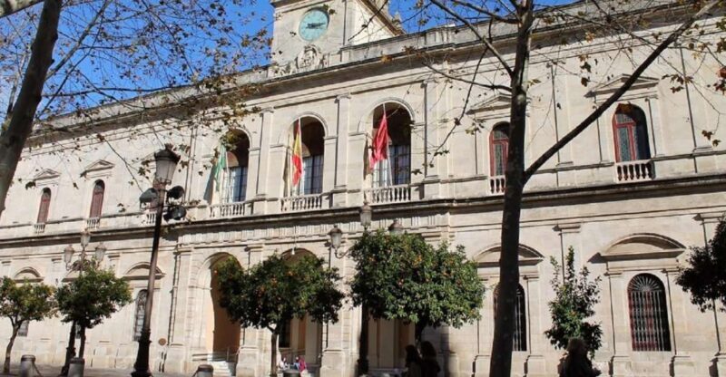 Seville: Paranormal Walking Tour in Spanish - FAQs  