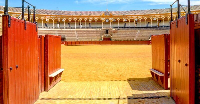 Seville: Plaza de Toros and Museum Guided Tour in Spanish - An In-Depth Look at the Tour