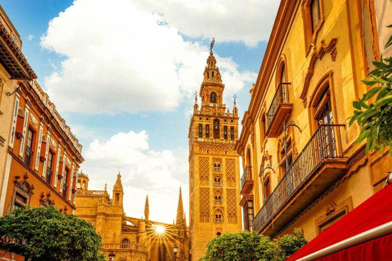 Seville: Priority Access Cathedral, Giralda & Alcázar Tour - An In-Depth Look at the Tour Experience