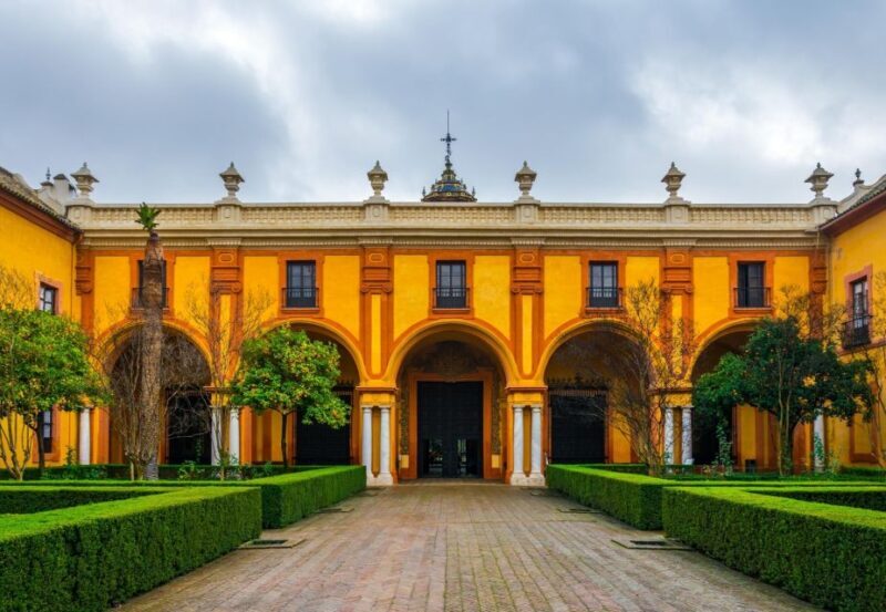 Seville: Priority Access Royal Alcazar Tour - An In-Depth Look at the Alcázar Tour