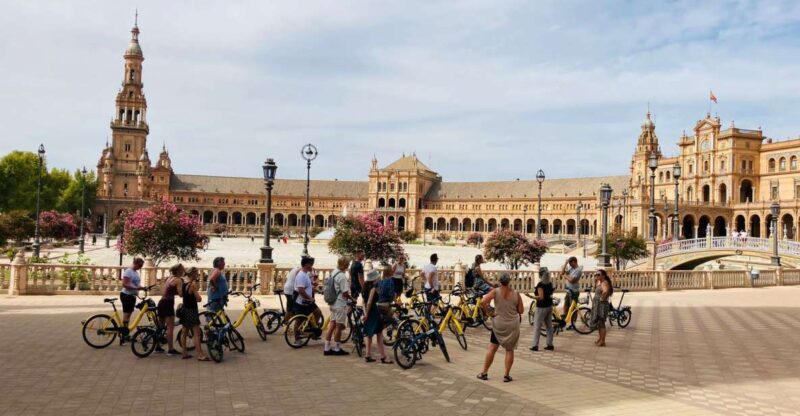 Seville: Relaxing City Bike Tour with a Tour Guide - Key Points