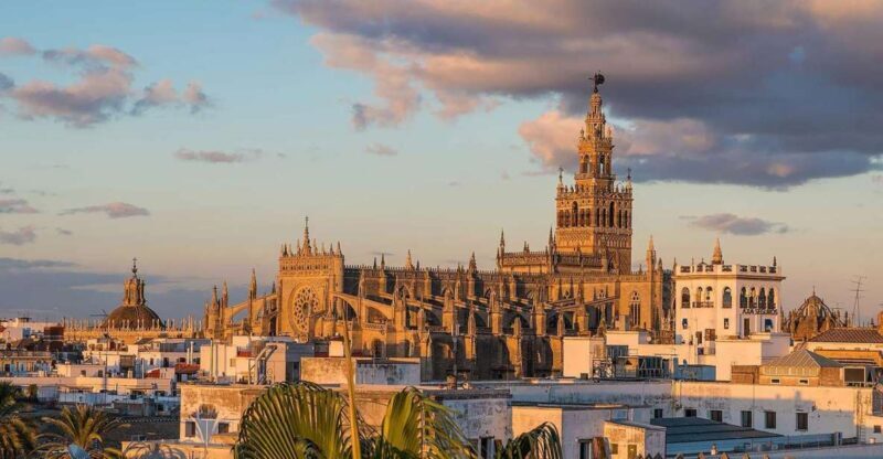 Seville: Royal Alcazar, Cathedral, and Giralda Tower Tour - An In-Depth Look at the Tour Experience
