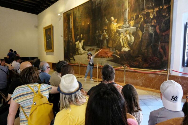 Seville: Royal Alcazar, Cathedral, and Giralda Tower Tour - Royal Alcazar of Seville: A Palatial Wonder