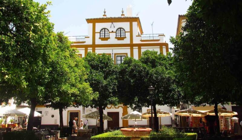 Seville: Santa Cruz Old Jewish Quarter Walking Tour - Exploring Sevilla’s Santa Cruz: The Jewish Quarter Walking Tour