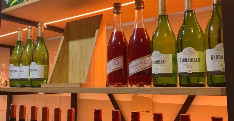 Seville: Sherry Wine Tasting with Light Snacks - Discover the Charm of Seville’s Sherry Tasting Experience