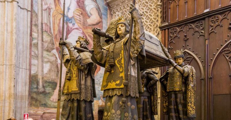 Seville: Small-Group Cathedral and Giralda Tour with Tickets - Who Should Consider This Tour?