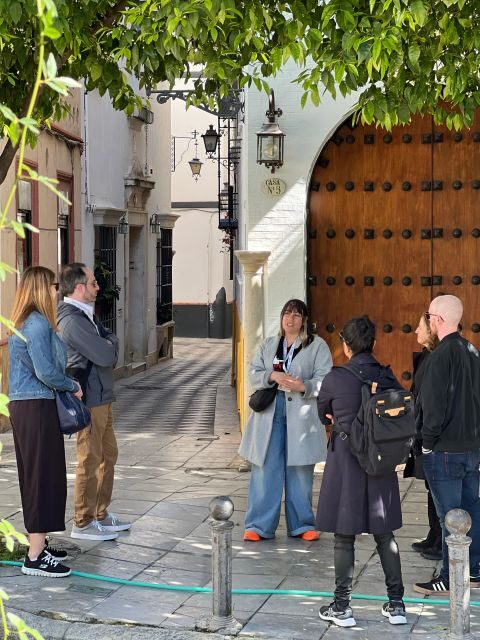 Seville: Small Group Jewish Quarter Tour with Tapas & Drinks - An Inside Look at the Tour Experience