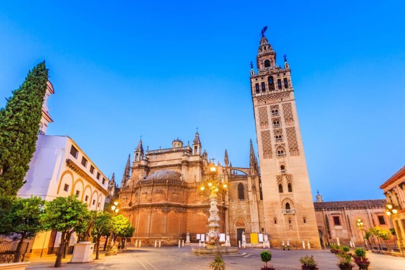 Seville: Tour Alcázar, Cathedral & Giralda Priority Access - The Practical Side