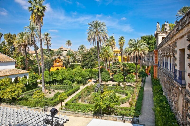 Seville: Tour Alcázar, Cathedral & Giralda Priority Access - FAQs