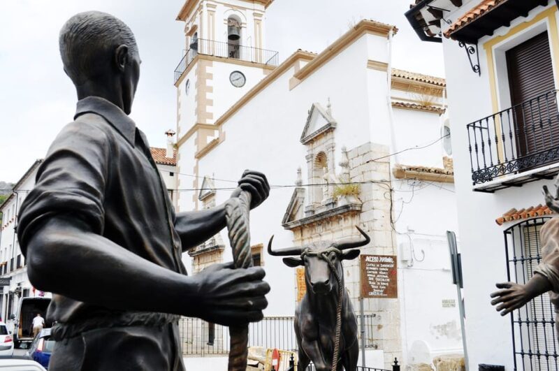 Seville: Transfer to Málaga with visit to Ronda - Who Should Book This Tour?