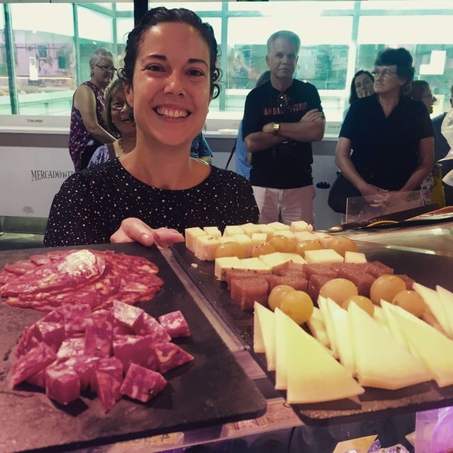 Seville: Triana Market Tour with Tastings - Exploring the Market Itself