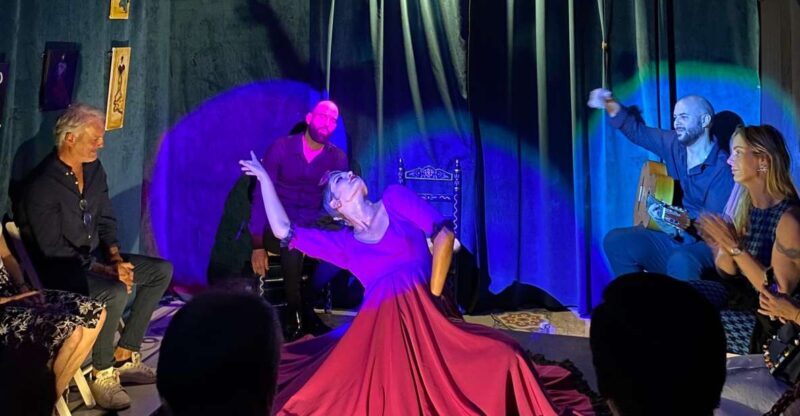 Seville: very intimate flamenco show at Casa Flamenco Azahar - The Venue and Additional Features