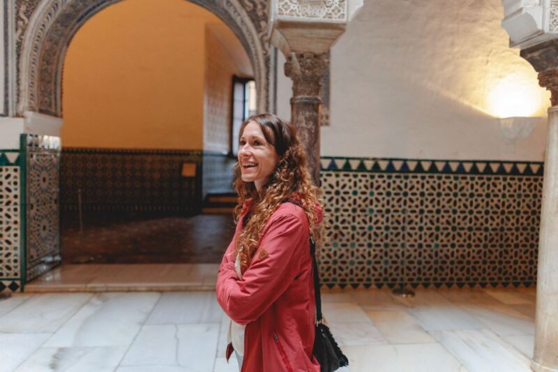 Seville: VIP Exclusive Early Access Tour of The Alcazar - Key Points