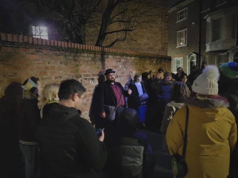 Shadows of York: Ghost Walk and Horrible History. - An In-Depth Look at the Shadows of York Tour