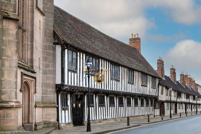 Shakespeare's Schoolroom & Guildhall Entry Ticket and Tour - Who Should Consider This Tour?