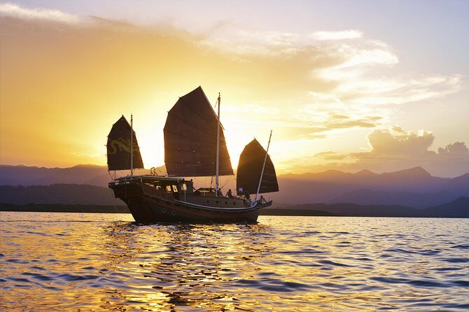 Shaolin Sunset Sail on Authentic Chinese Junk Boat - Key Points: