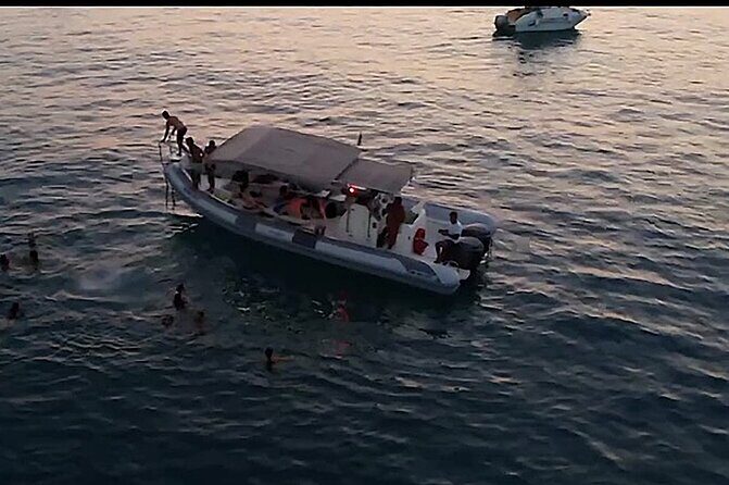 Shared 3-hour sunset tour from Tropea to Capo Vaticano - Who Should Book This Tour?