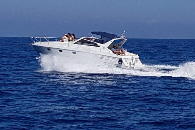 Shared boat tour from Sorrento to discover Capri - FAQs