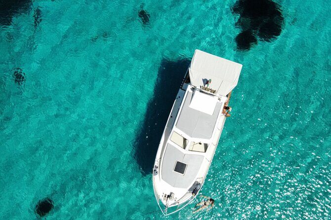 Shared boat tour, with free lunch and drinks - Experience the Beauty of Sardinia’s La Maddalena Archipelago on a Shared Boat Tour