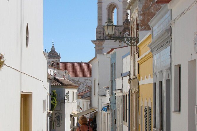 Shared Departure Transfer: Algarve Hotels to Faro Airport - The Ins and Outs of the Transfer Experience