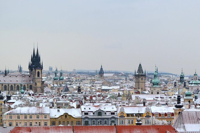 Shared Departure Transfer: Prague Hotel to Prague Airport - FAQs