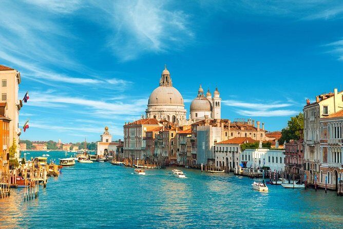 Shared Departure Transfer: Venice Hotels to Venice Train or Bus Station - Who is This Transfer Best For?