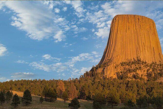 Shared Devil's Tower Tour - Journey to the Iconic Devils Tower: An In-Depth Review